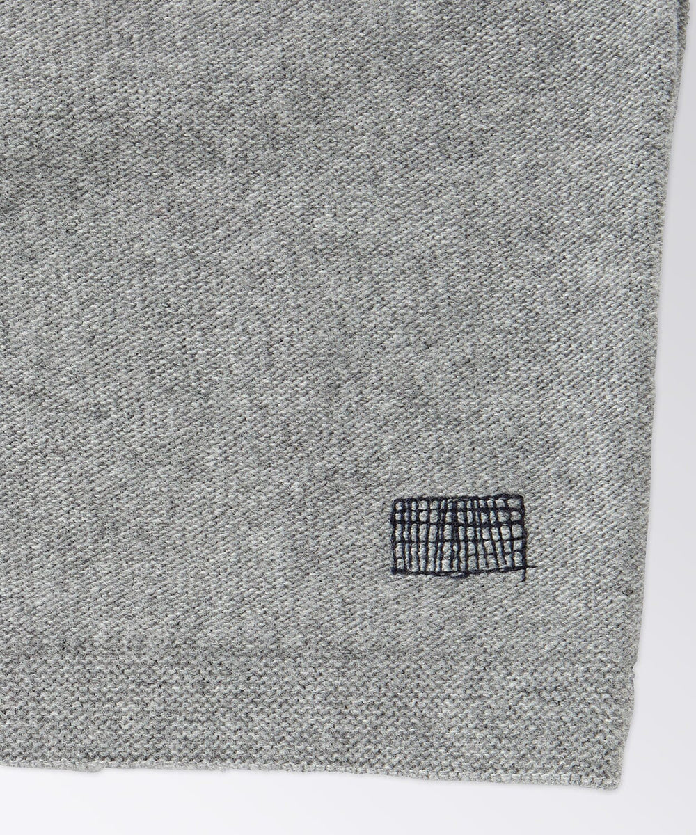 Heron V-Neck Vest | OOBE BRAND